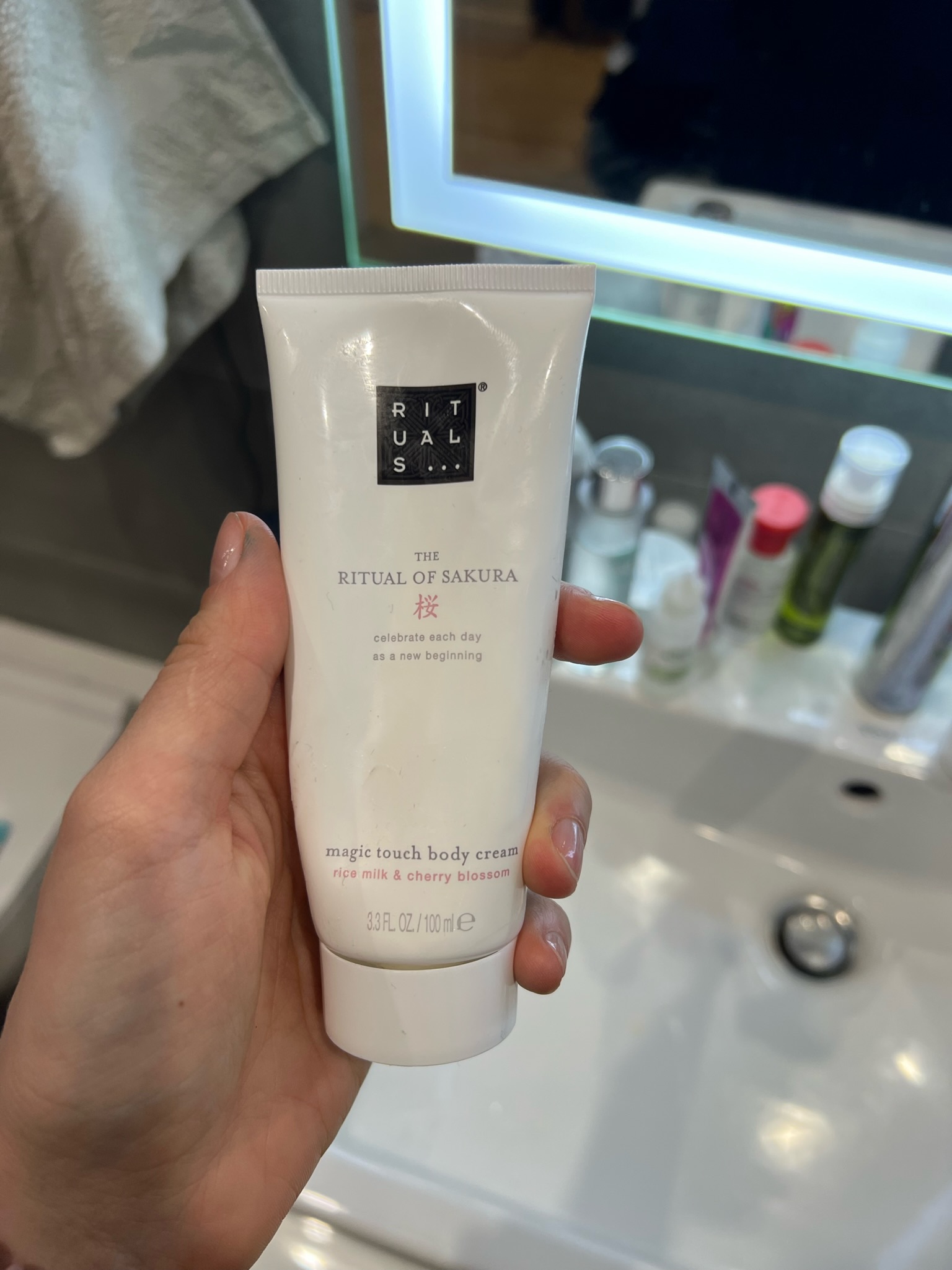 Review: RITUALS The Ritual of Sakura Body Cream – No Special Rituals ...