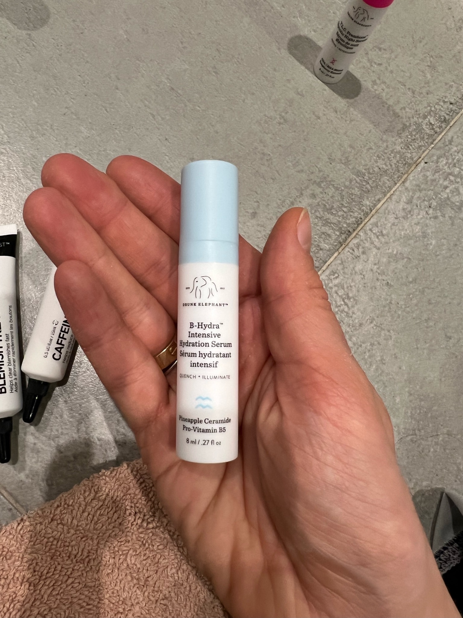 Review: Drunk Elephant B-Hydra Intensive Hydration Serum – Hydration ...